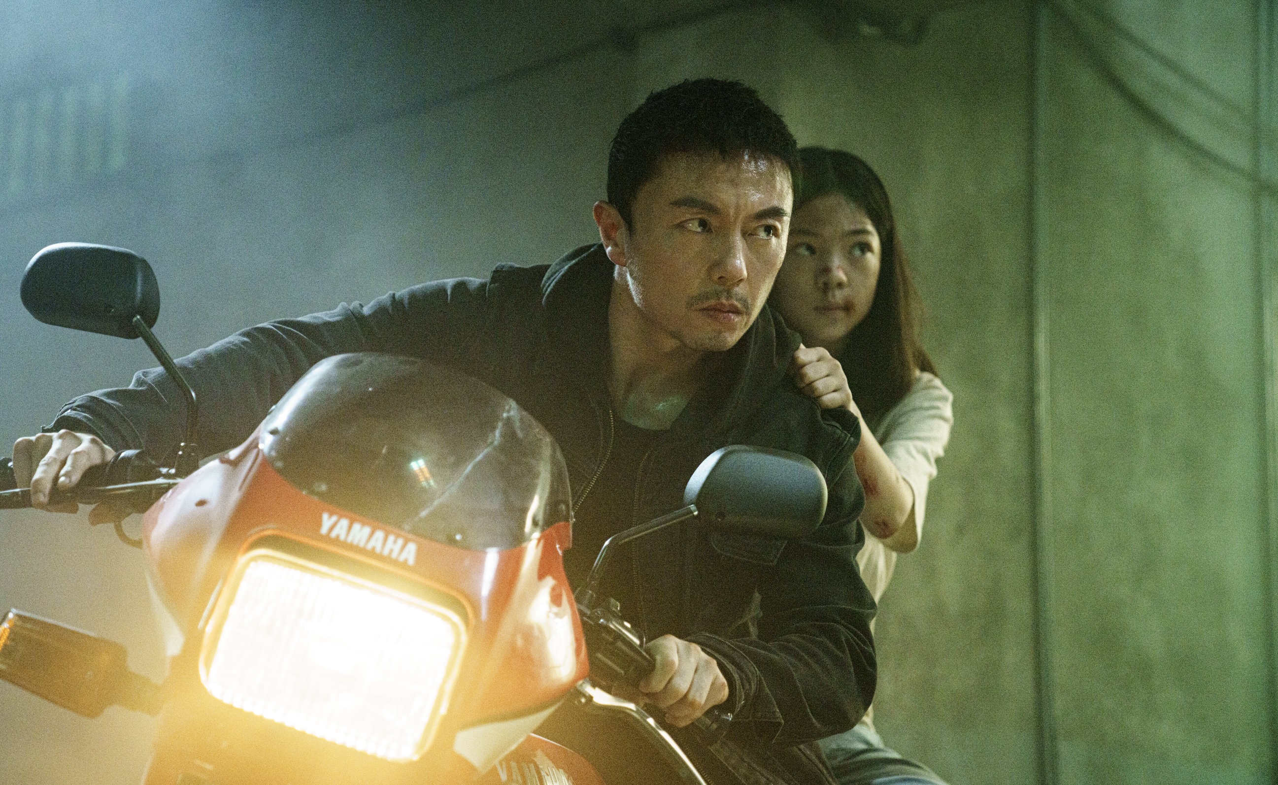 Star Wars: Episode IV - A New Hope (1977 Review) - Legend Born